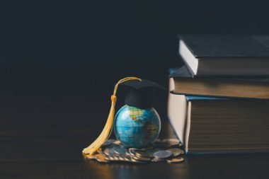 15 best international student loans for Africans